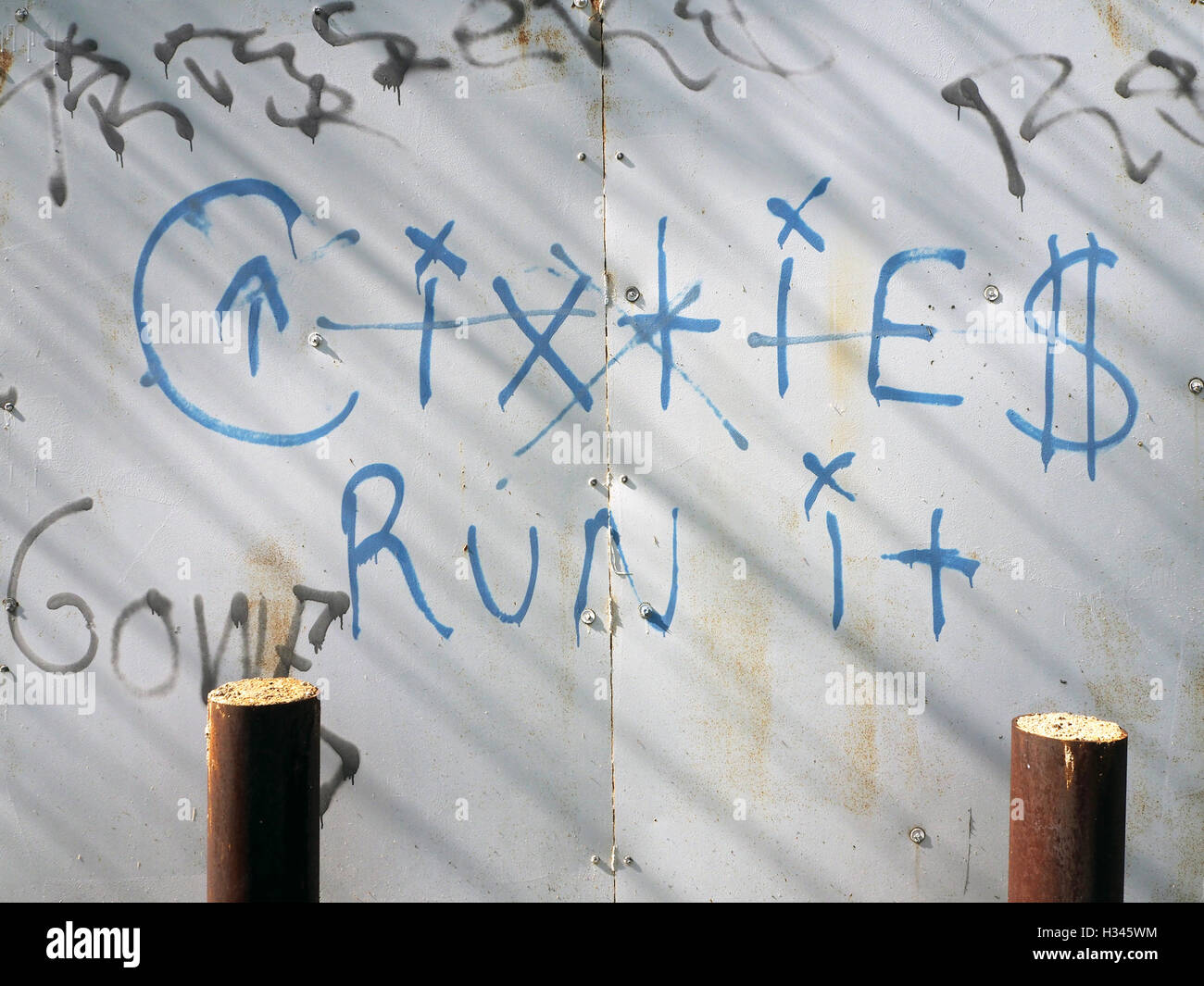 Gangs Crips et graffiti marquages en Detroit, Michigan, USA Photo Stock ...