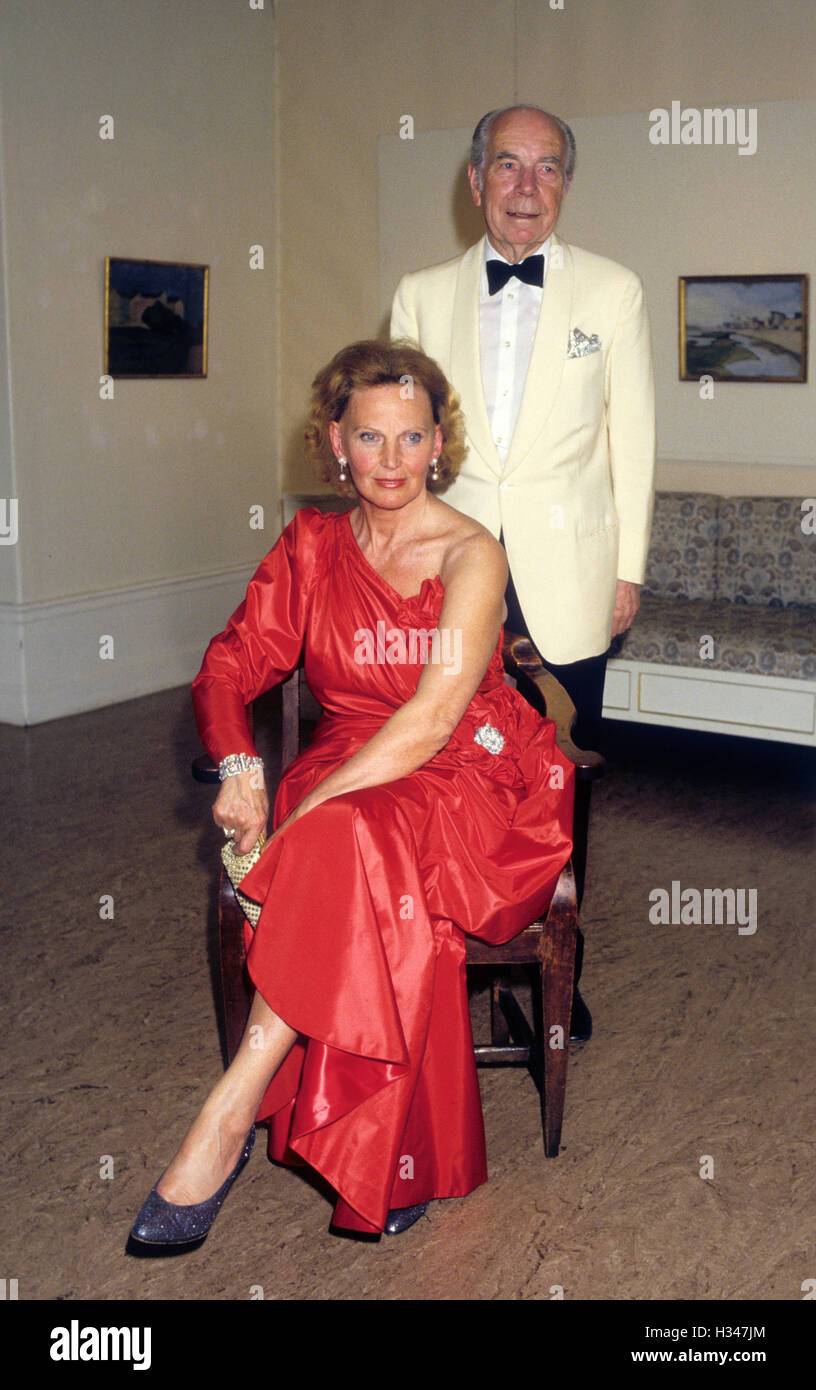 MARIANNE BERNADOTTE avec mari le prince suédois et designer Sigvard ...