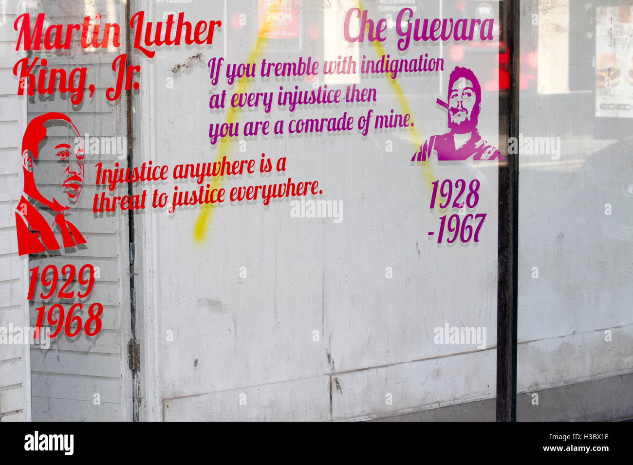 Sine missione graffiti Banque de photographies et d’images à haute ...