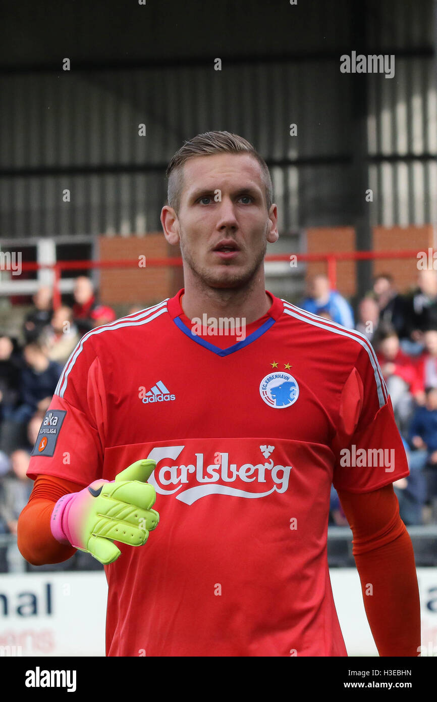 Robin olsen footballeur Banque de photographies et d’images à haute ...