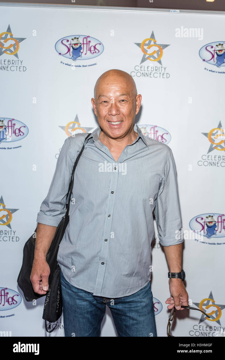 Michael paul chan Banque de photographies et d’images à haute ...