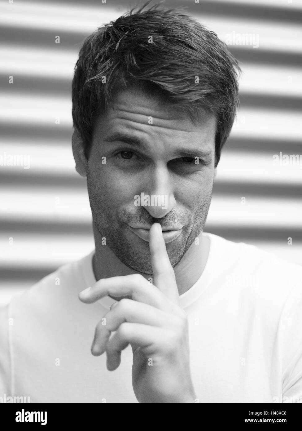 Bouche b Banque de photographies et d’images à haute résolution - Alamy