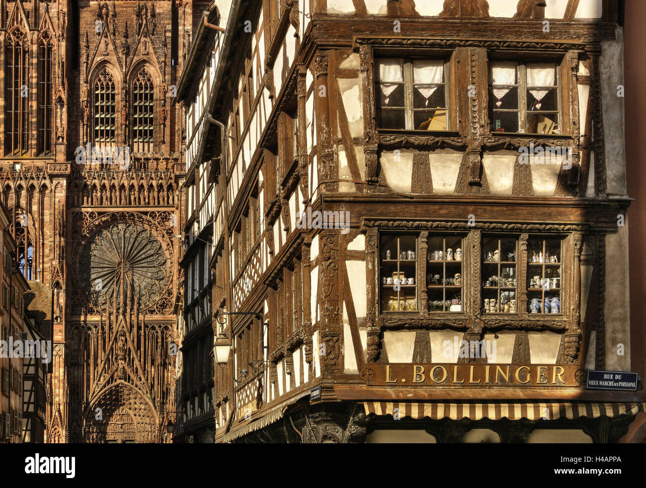 France, Alsace, Strasbourg, house, la cathédrale de Strasbourg, façades ...