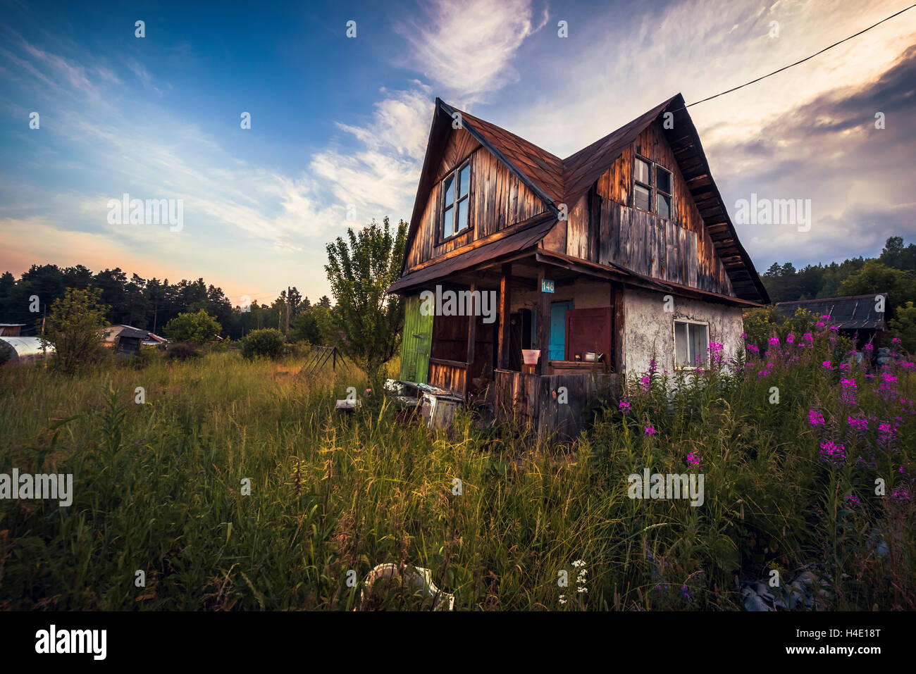 Datcha russe intérieur Banque de photographies et d’images à haute ...