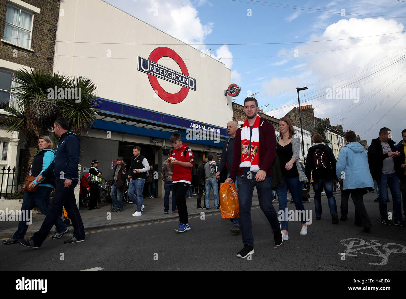 Arsenal tube station Banque de photographies et d’images à haute ...