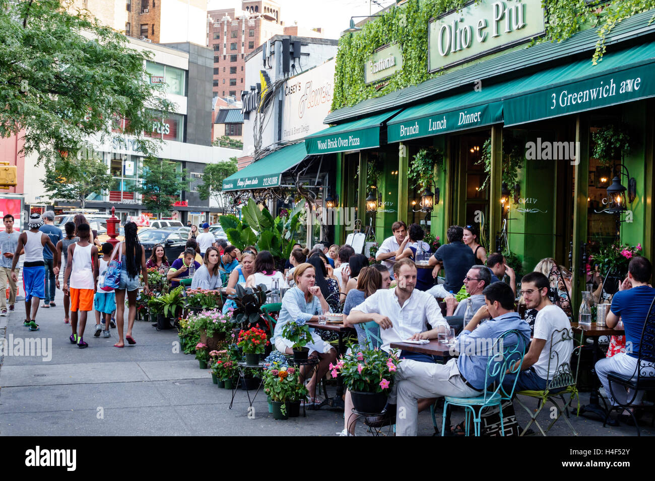 Village ouest olio e piu restaurant italien Banque de photographies et ...