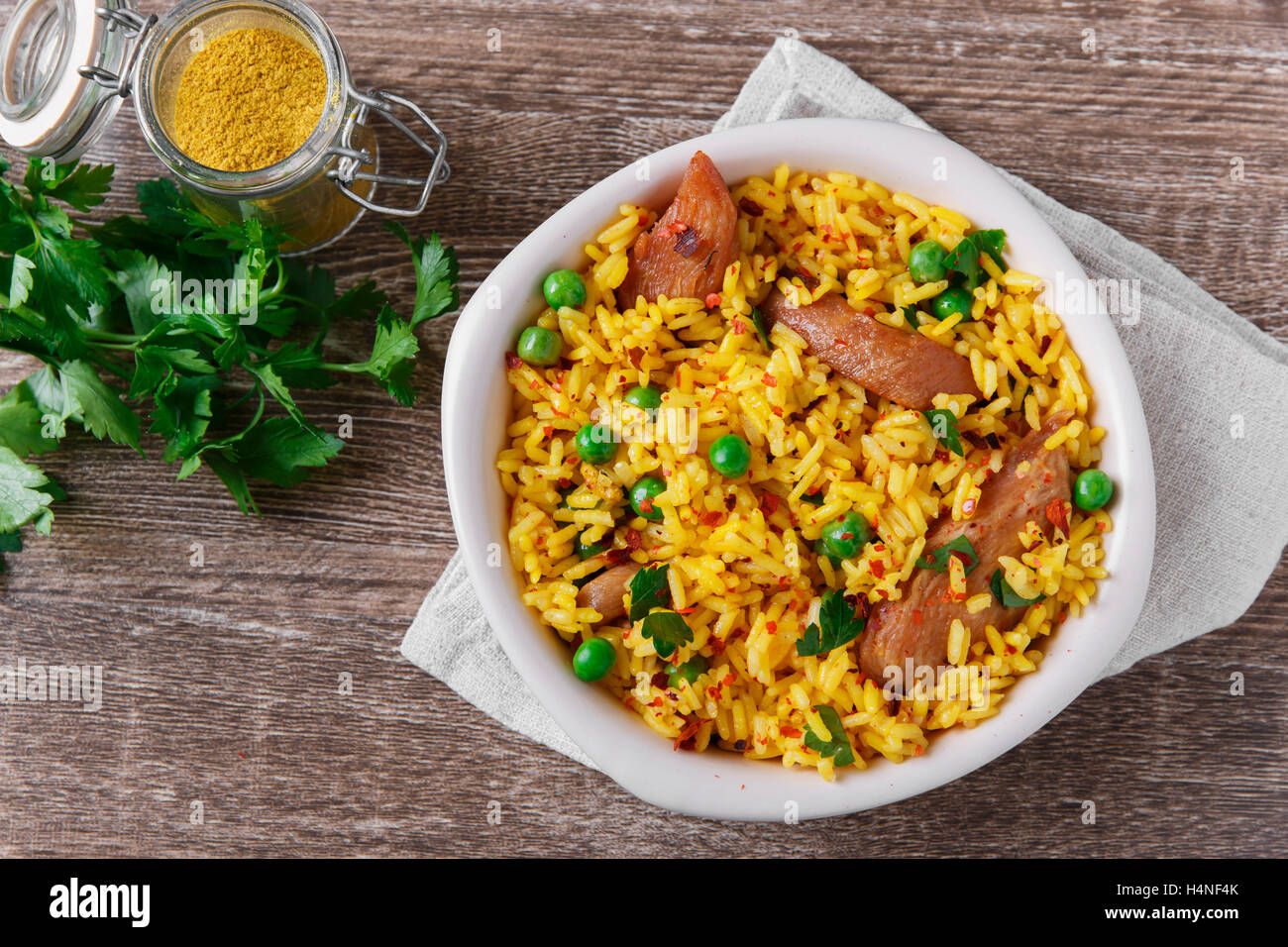 Riz cuit avec de la viande Banque d'image et photos - Alamy