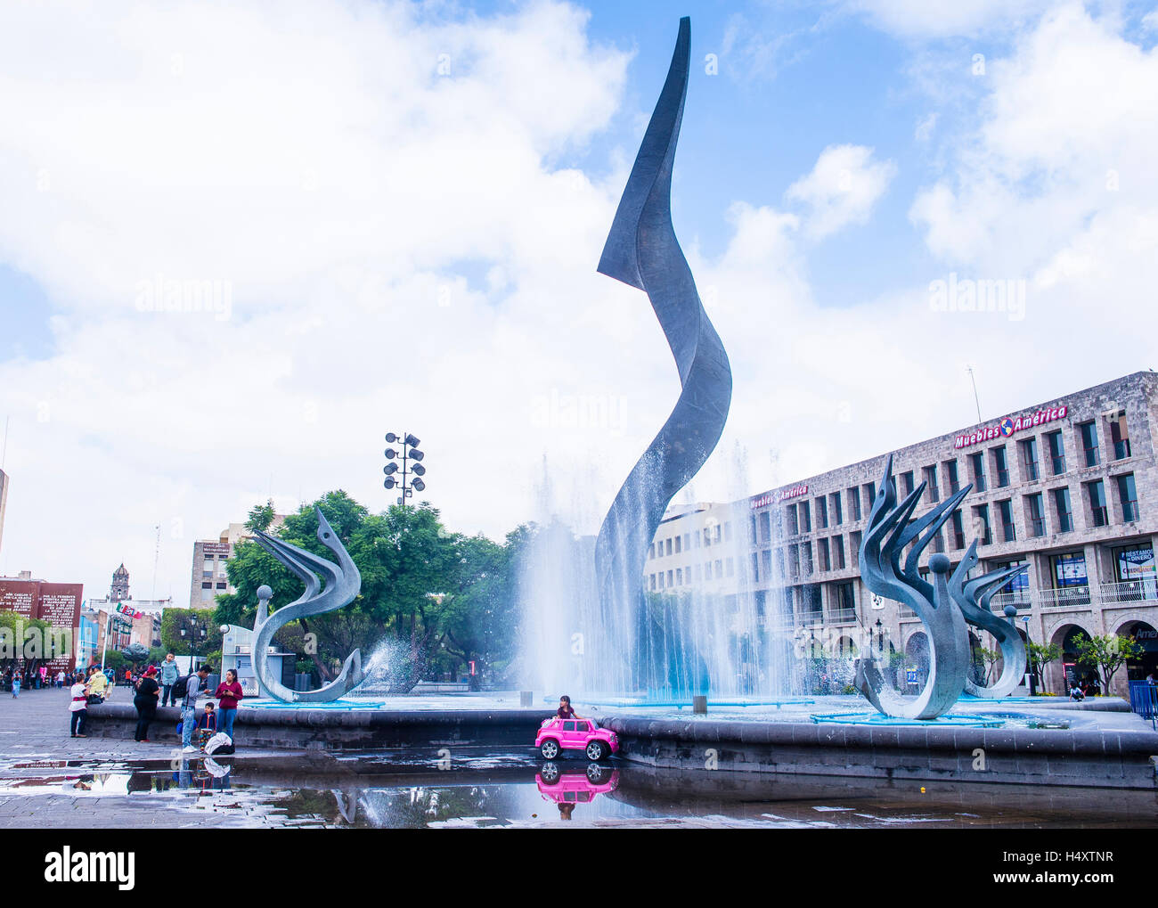 Le Fuente de la Inmolacion de Quetzalcoatl à Guadalajara au Mexique ...