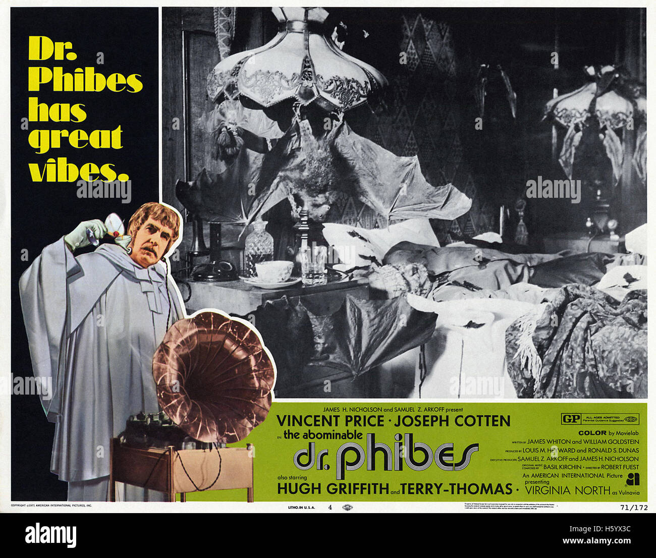 L'affiche du film abominable dr phibes Banque de photographies et d’images à haute résolution ...