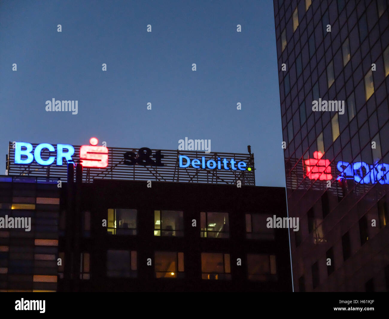 Deloitte logo Banque de photographies et d’images à haute résolution ...