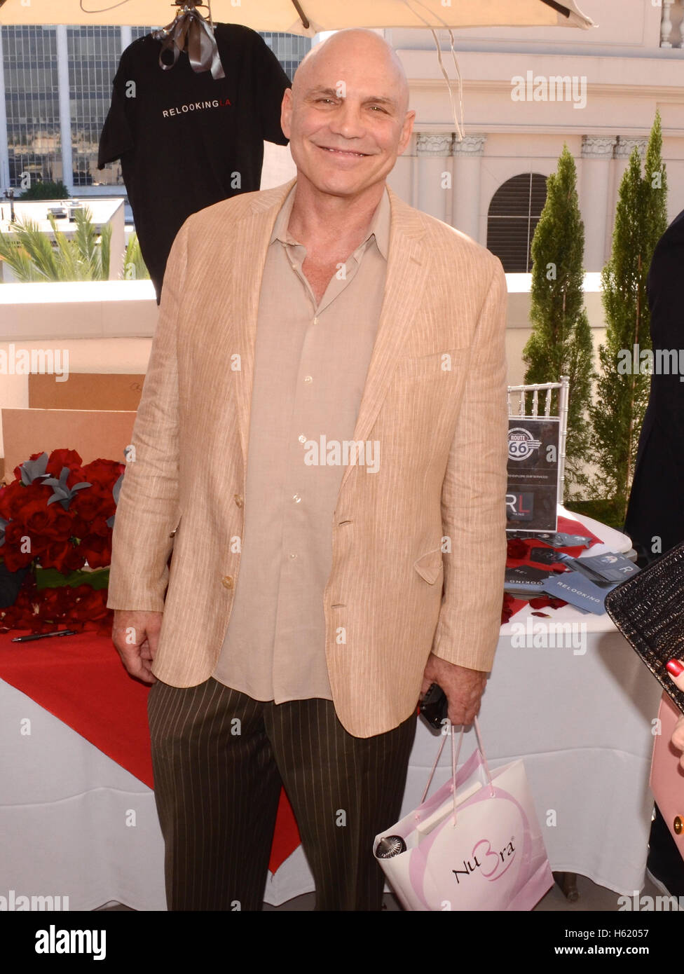 Roger kirk Banque de photographies et d’images à haute résolution - Alamy