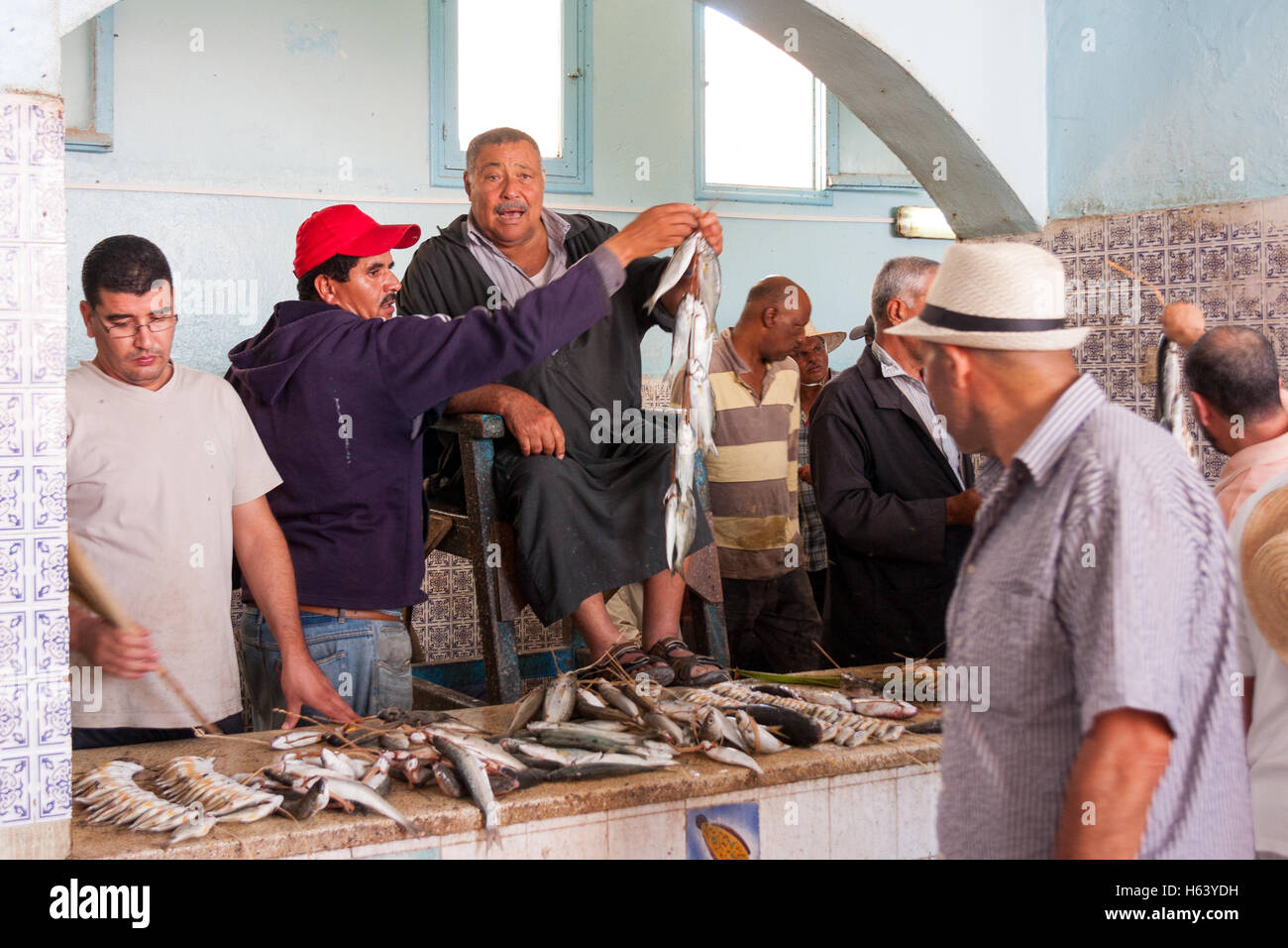 Marché de poissons traditionnels [en] Houmt Souk Djerba Tunisie ...