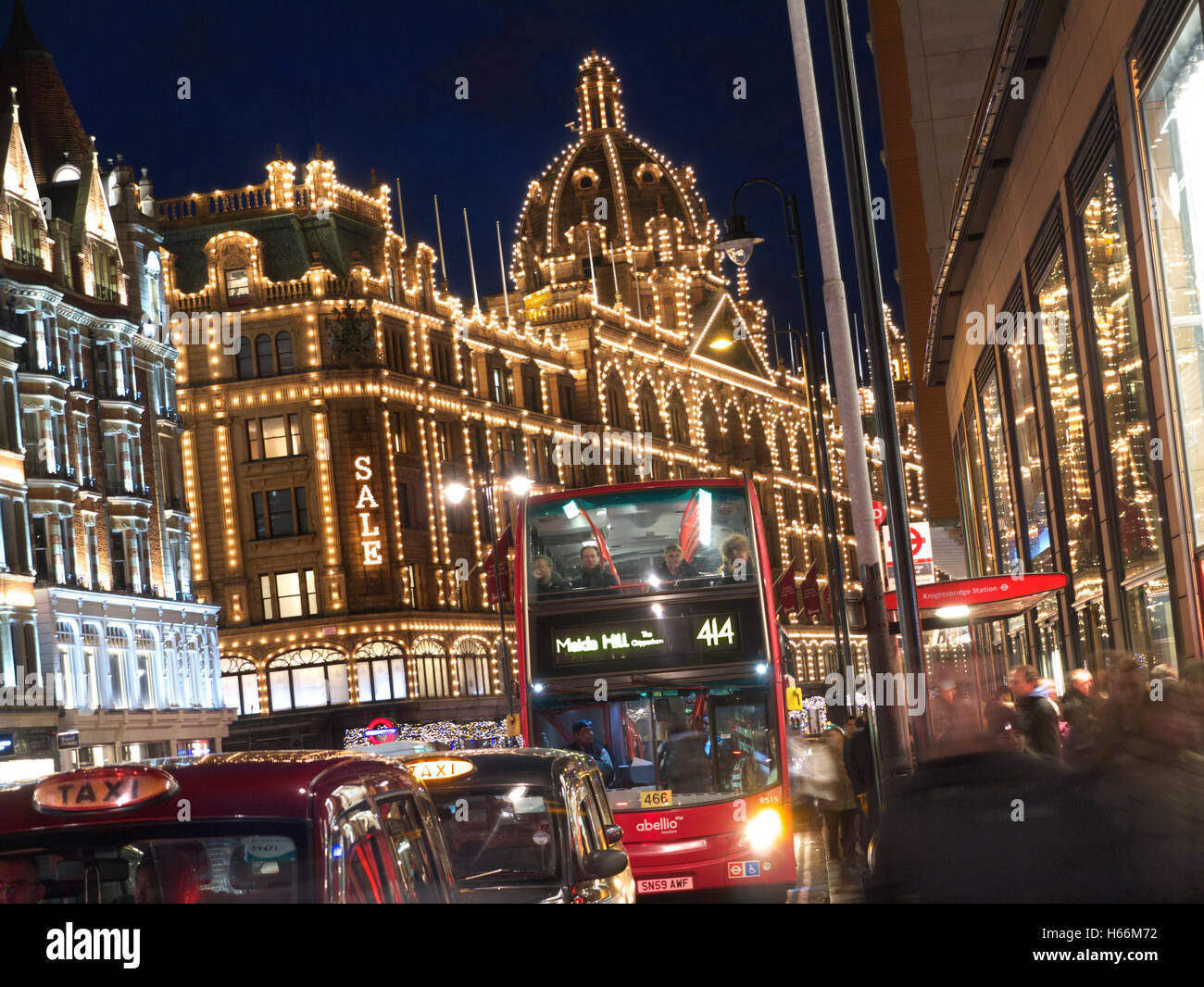 Harrods knightsbridge londres sw1 Banque de photographies et d’images à ...