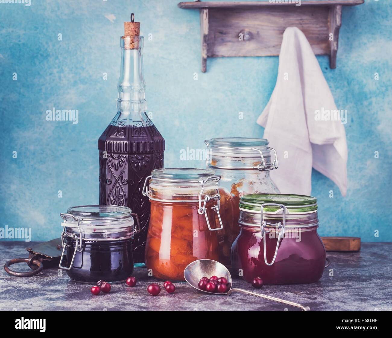 Pots de confiture maison Banque de photographies et d’images à haute ...