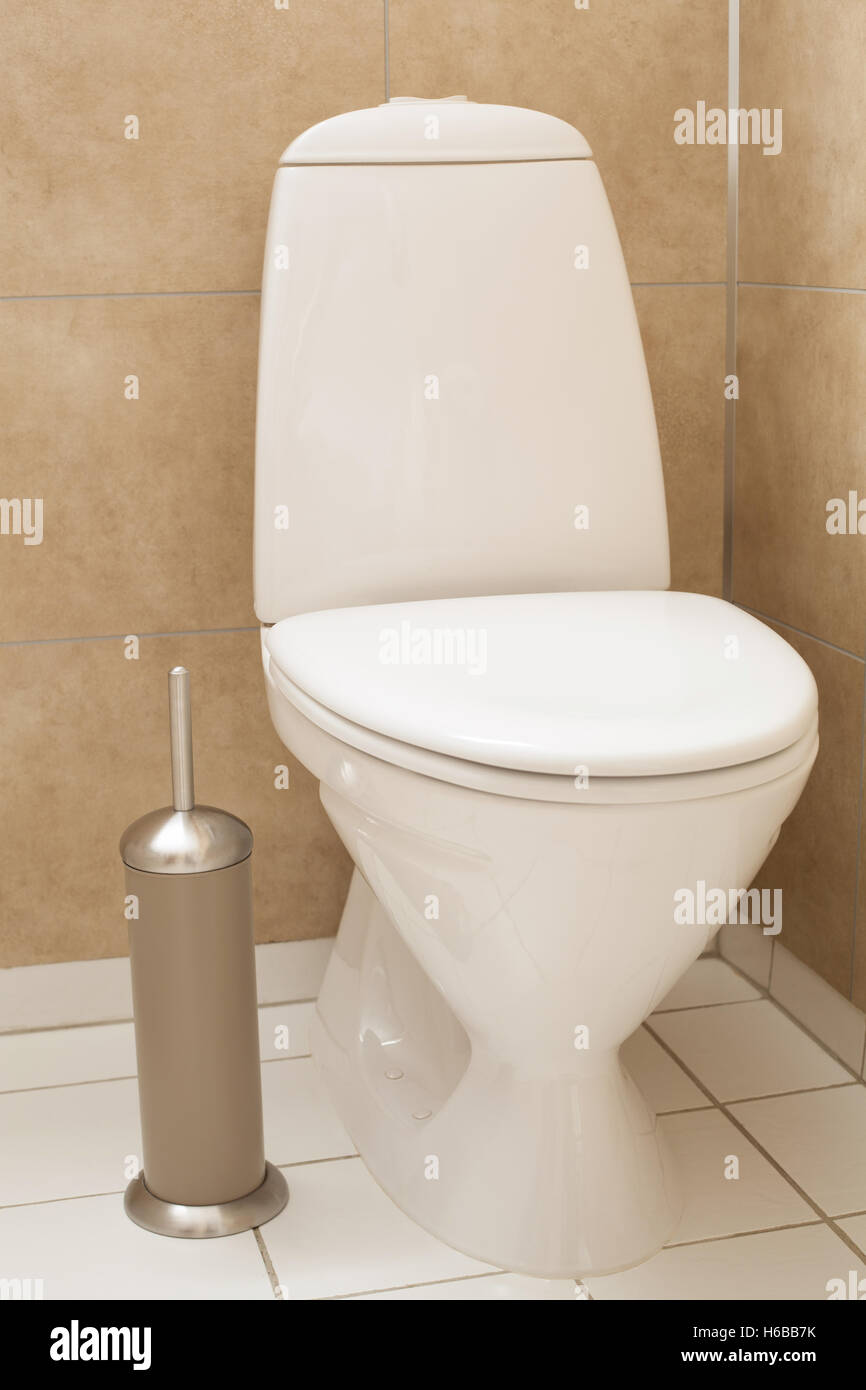 Cuvette des toilettes Banque de photographies et d’images à haute ...