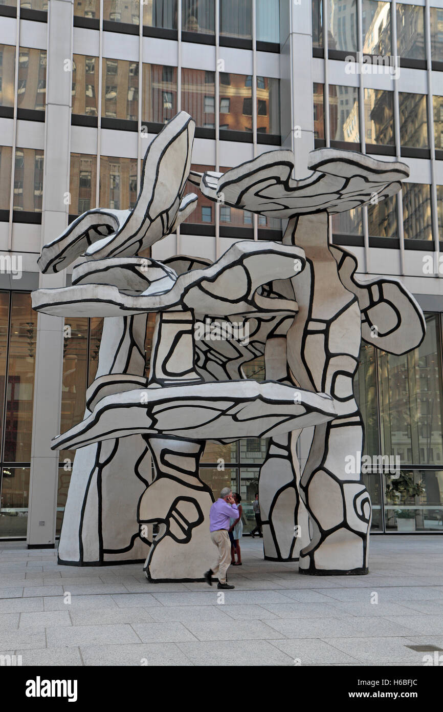 Sculpture by jean dubuffet Banque de photographies et d’images à haute ...