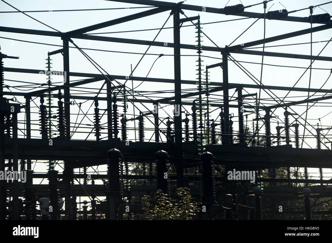 Poste de distribution Banque de photographies et d’images à haute résolution - Alamy