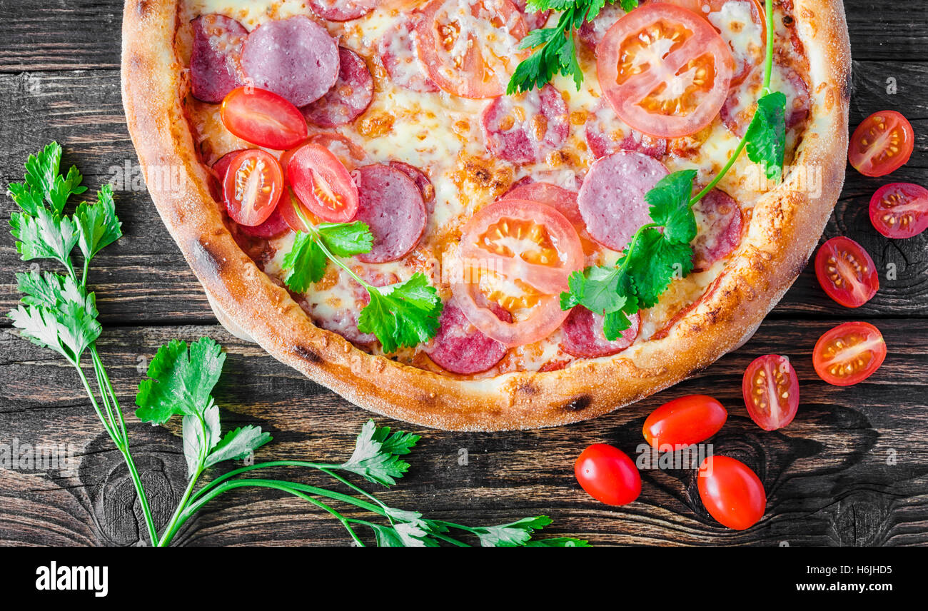 Composants de pizza Banque de photographies et d’images à haute ...