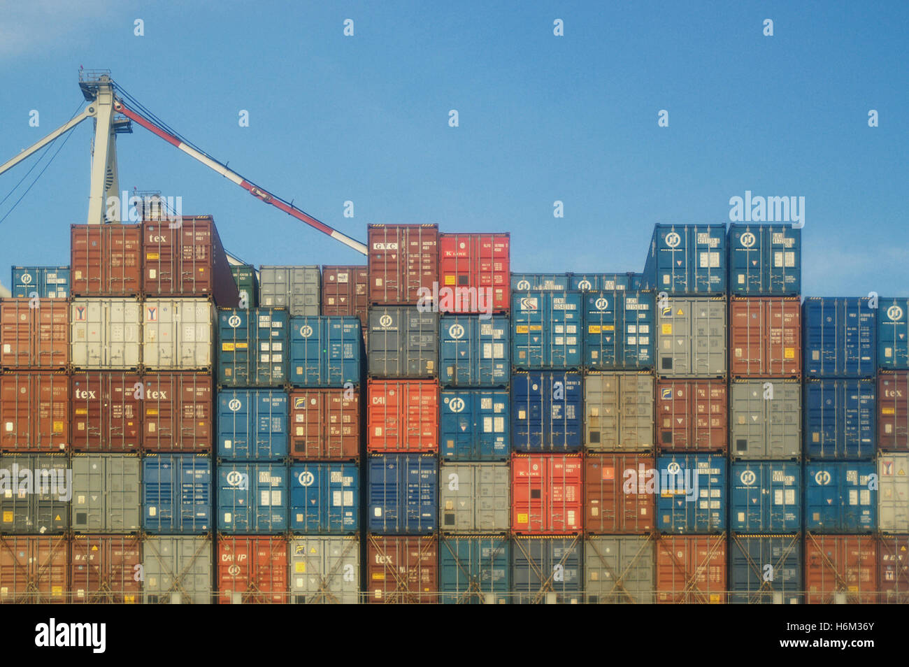 Conteneur cargo Banque de photographies et d’images à haute résolution ...