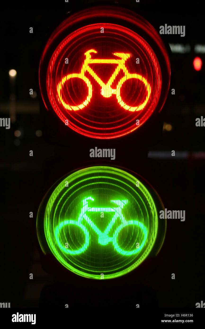 Symboles de motard Banque de photographies et d’images à haute ...