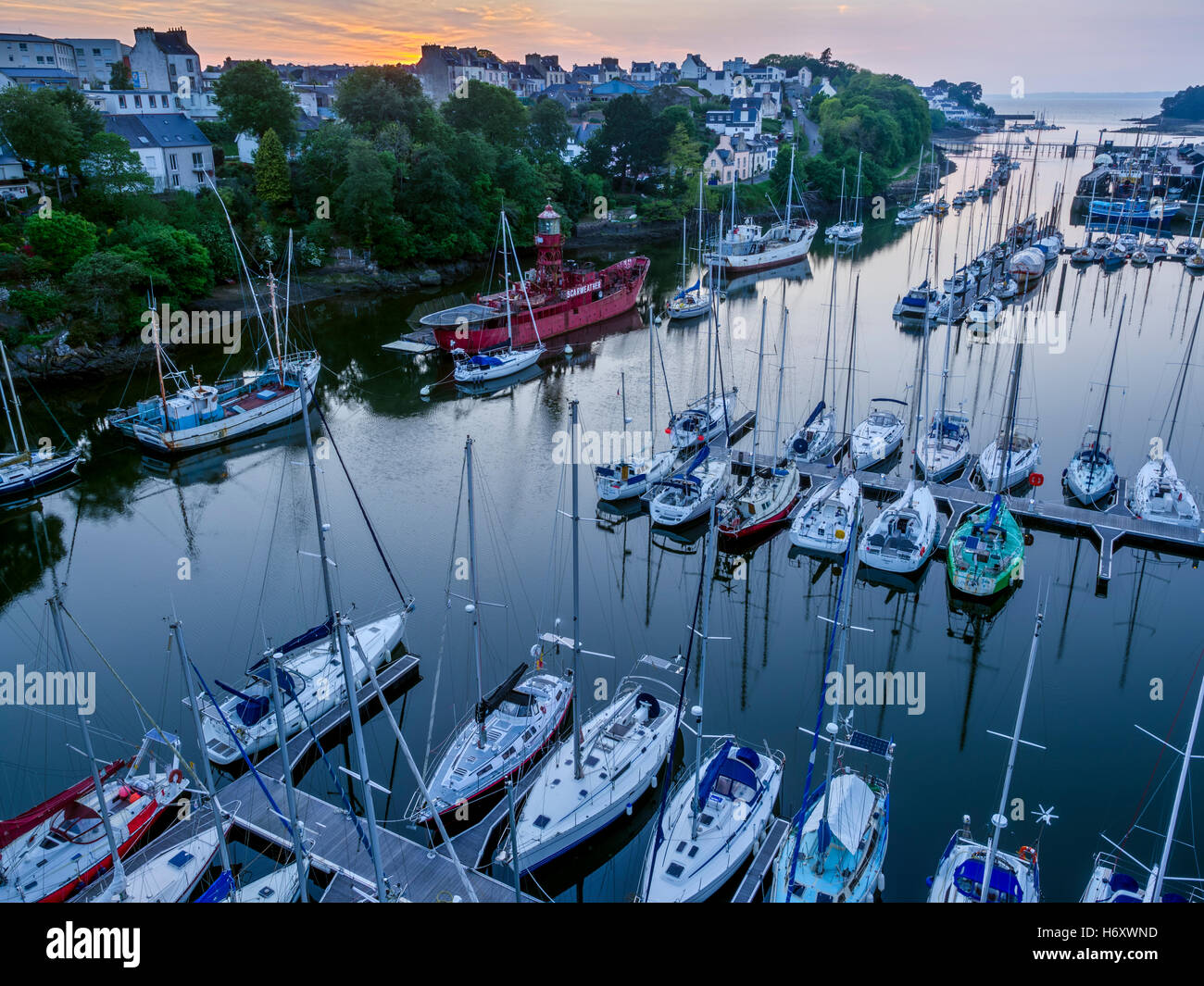 Baie de douarnenez Banque de photographies et d’images à haute ...