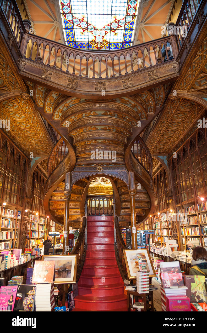 La Livraria Lello, aka La Livraria Lello & Irmão librairie Livraria aka ...