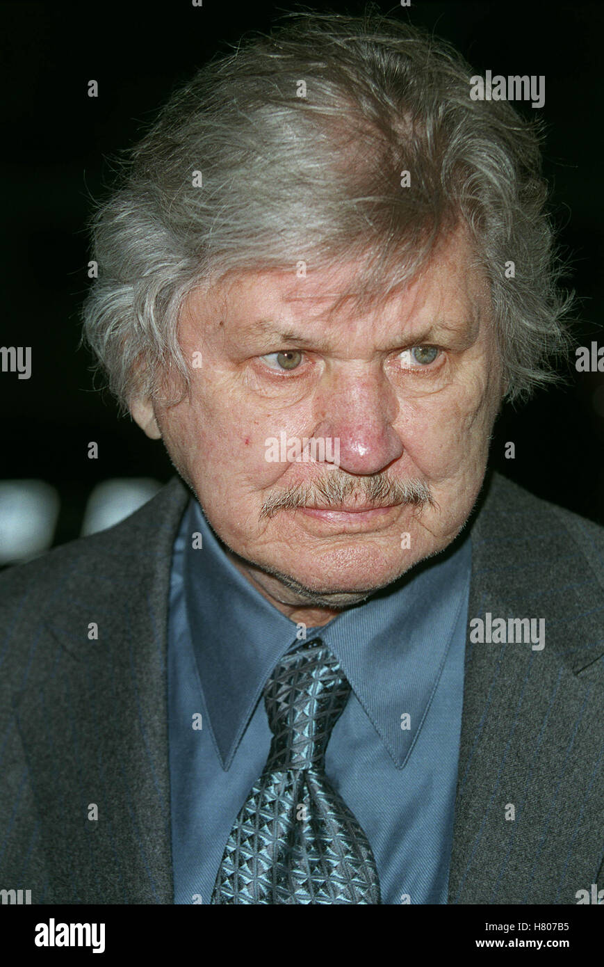 Charles bronson Banque de photographies et d’images à haute résolution ...