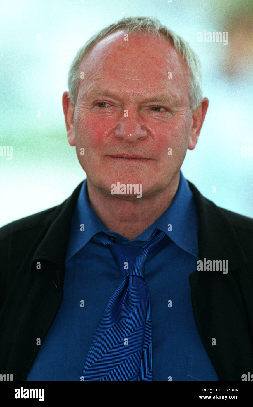 Julian may Banque de photographies et d’images à haute résolution - Alamy