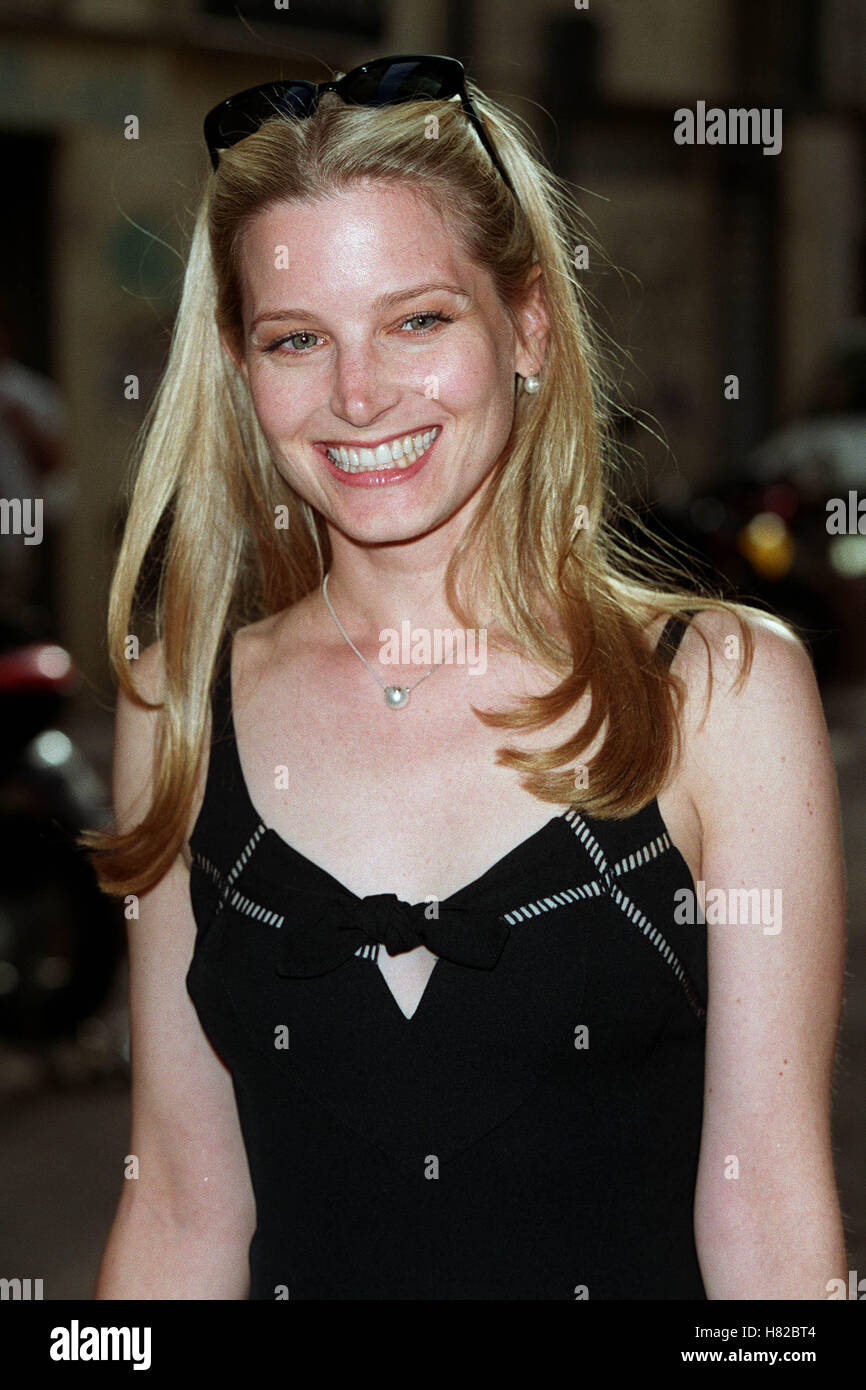 Bridget fonda Banque de photographies et d’images à haute résolution ...