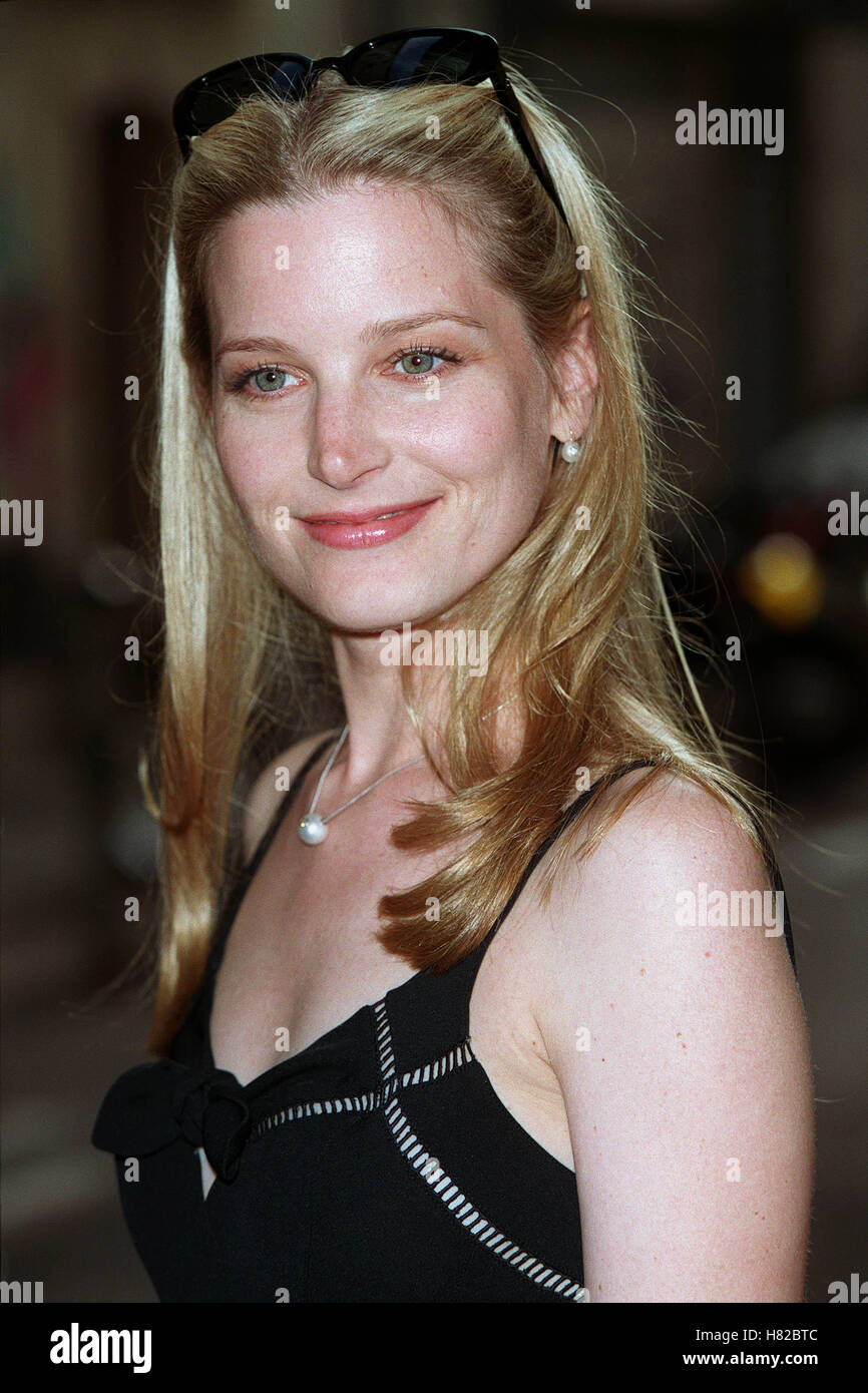 Bridget fonda Banque de photographies et d’images à haute résolution ...
