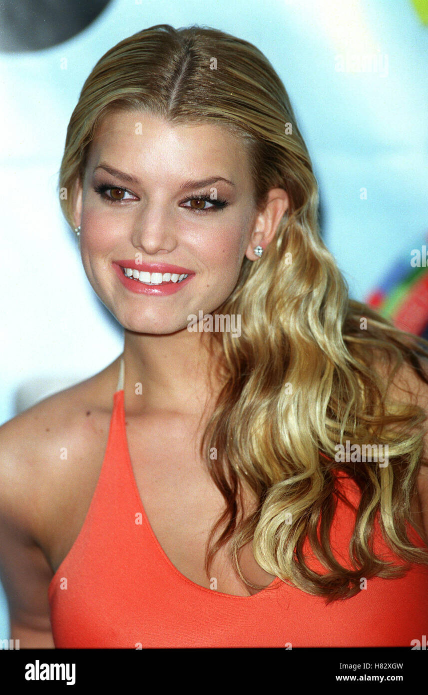 Jessica simpson 2001 Banque de photographies et d’images à haute ...