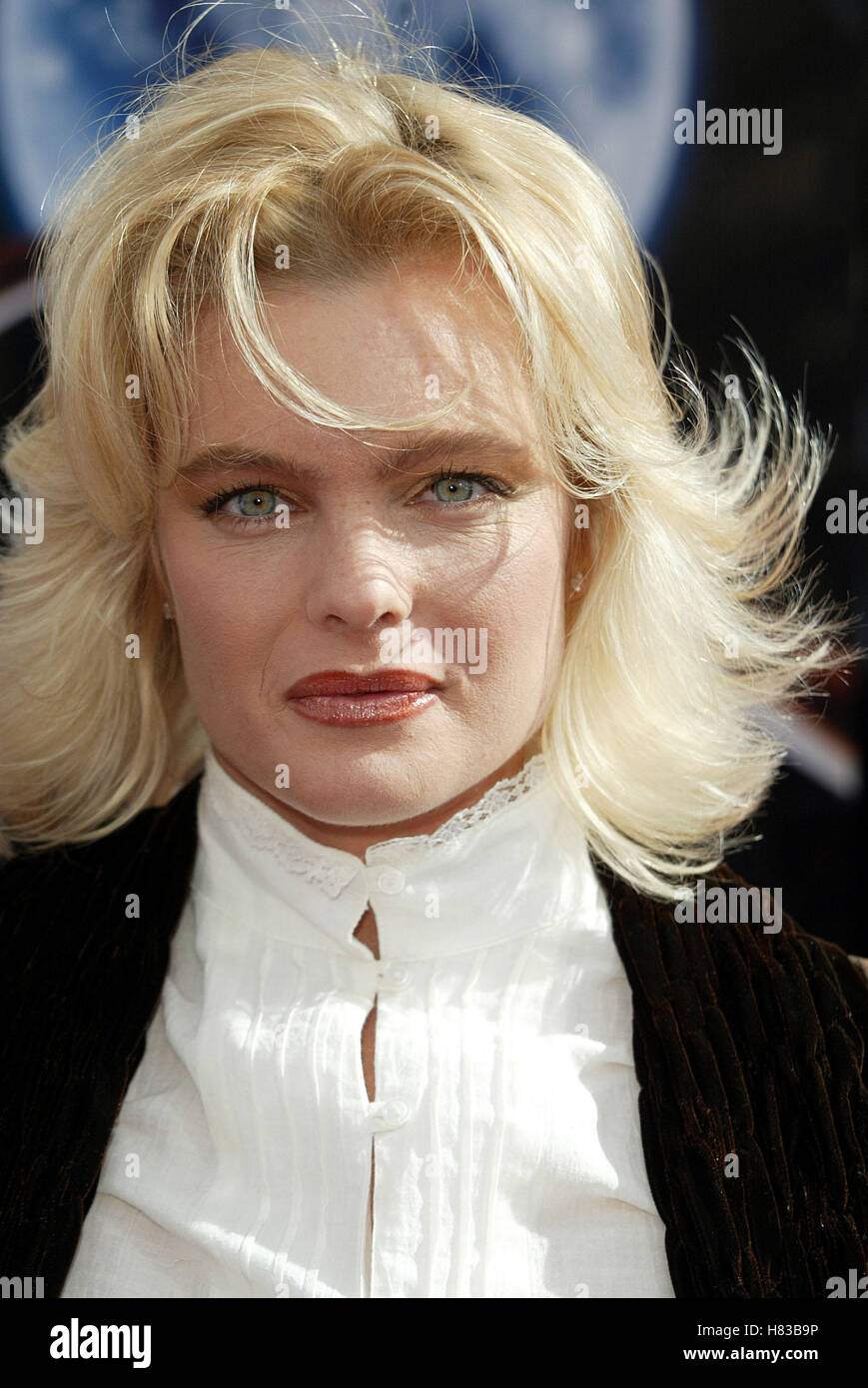 ERIKA ELENIAK ET 20E ANNIVERSAIRE PREMIERE Shrine Auditorium LOS ...