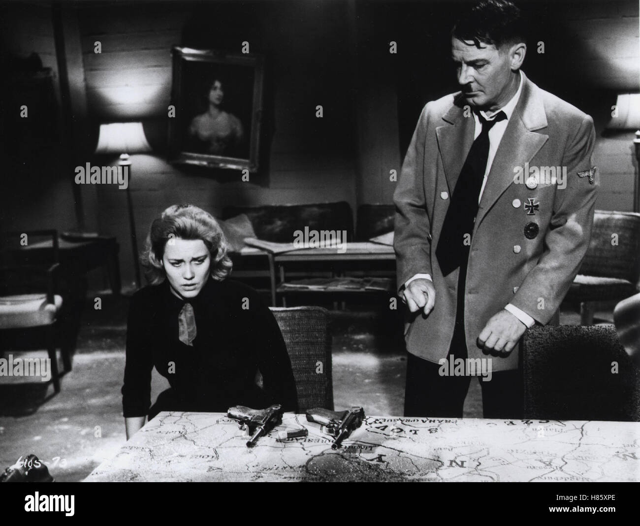 Hitler, HITLER (USA) 1962, Regie : Stuart Heisler, MARIA EMO, RICHARD ...