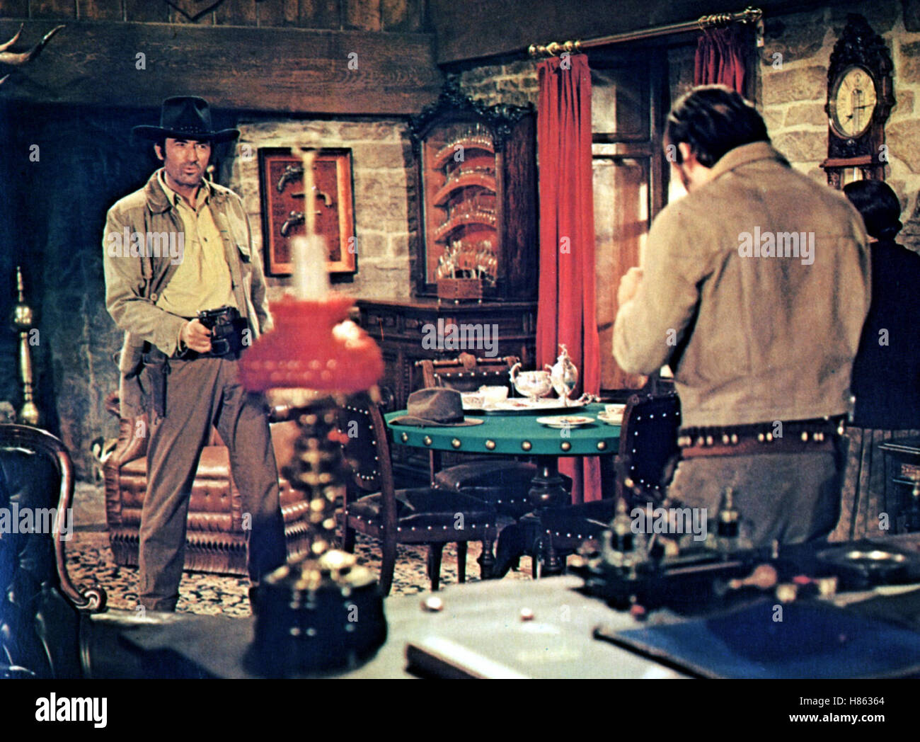 Shoot out abrechnung in gun hill western Banque de photographies et d’images à haute résolution ...