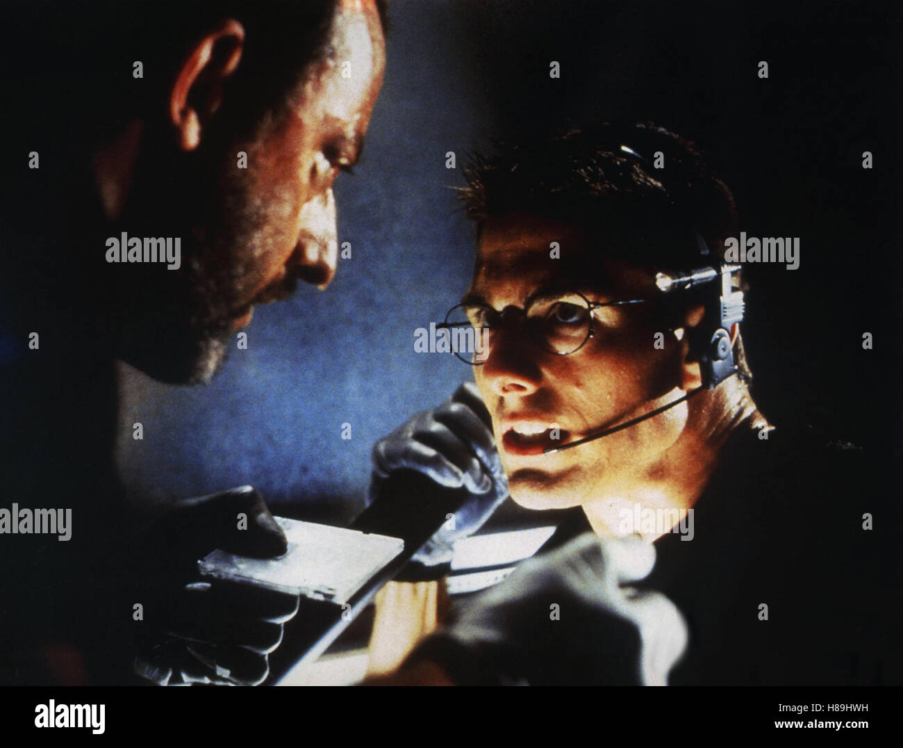 Impossible tom cruise jean reno 1996 Banque de photographies et d ...