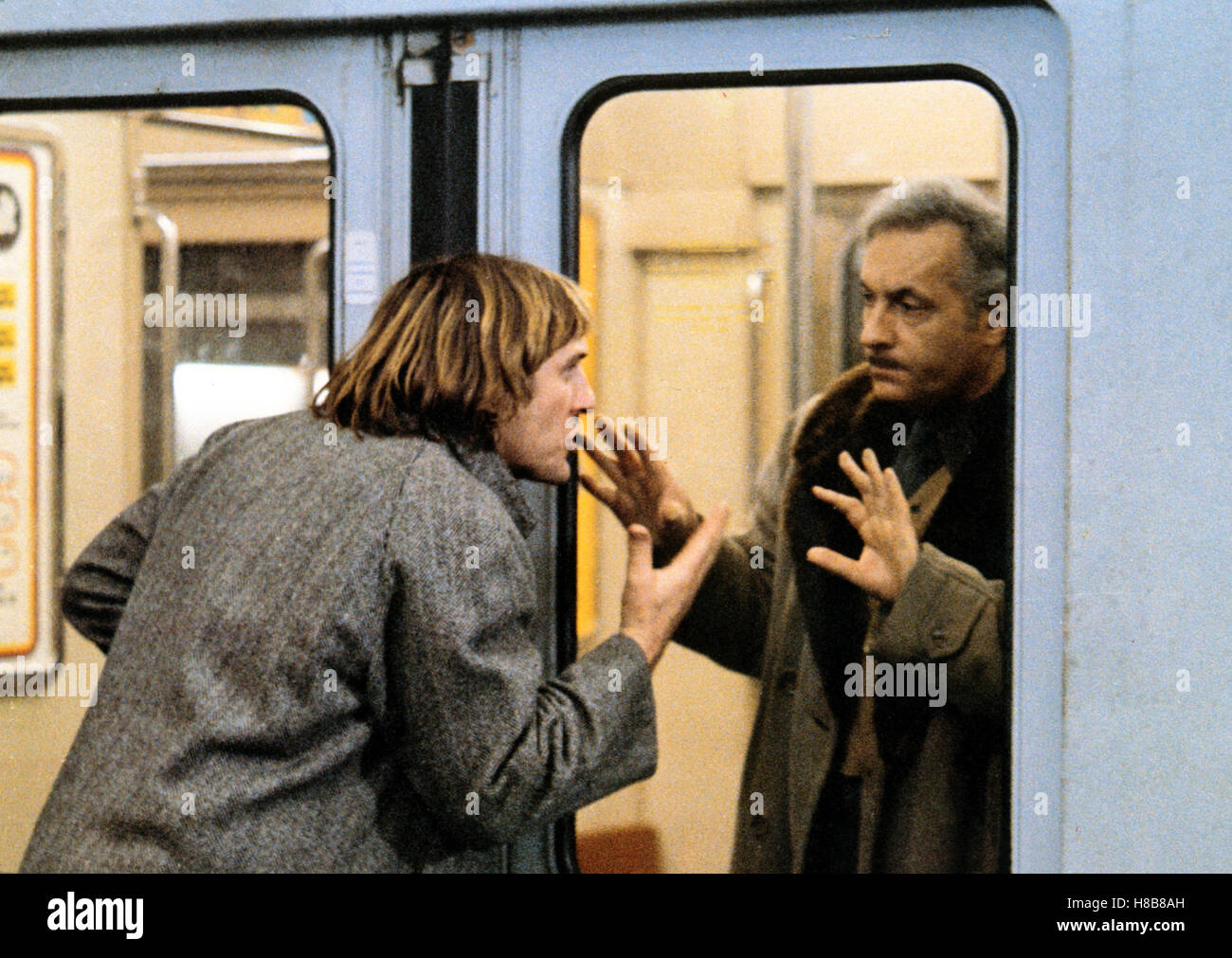Den Mörder trifft man suis, Buffet (buffet froid) F 1979, Regie ...