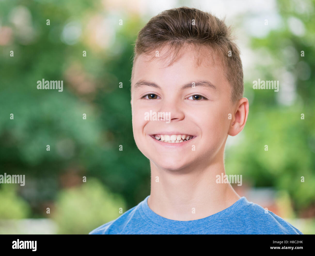 Teen boy model Banque de photographies et d’images à haute résolution ...