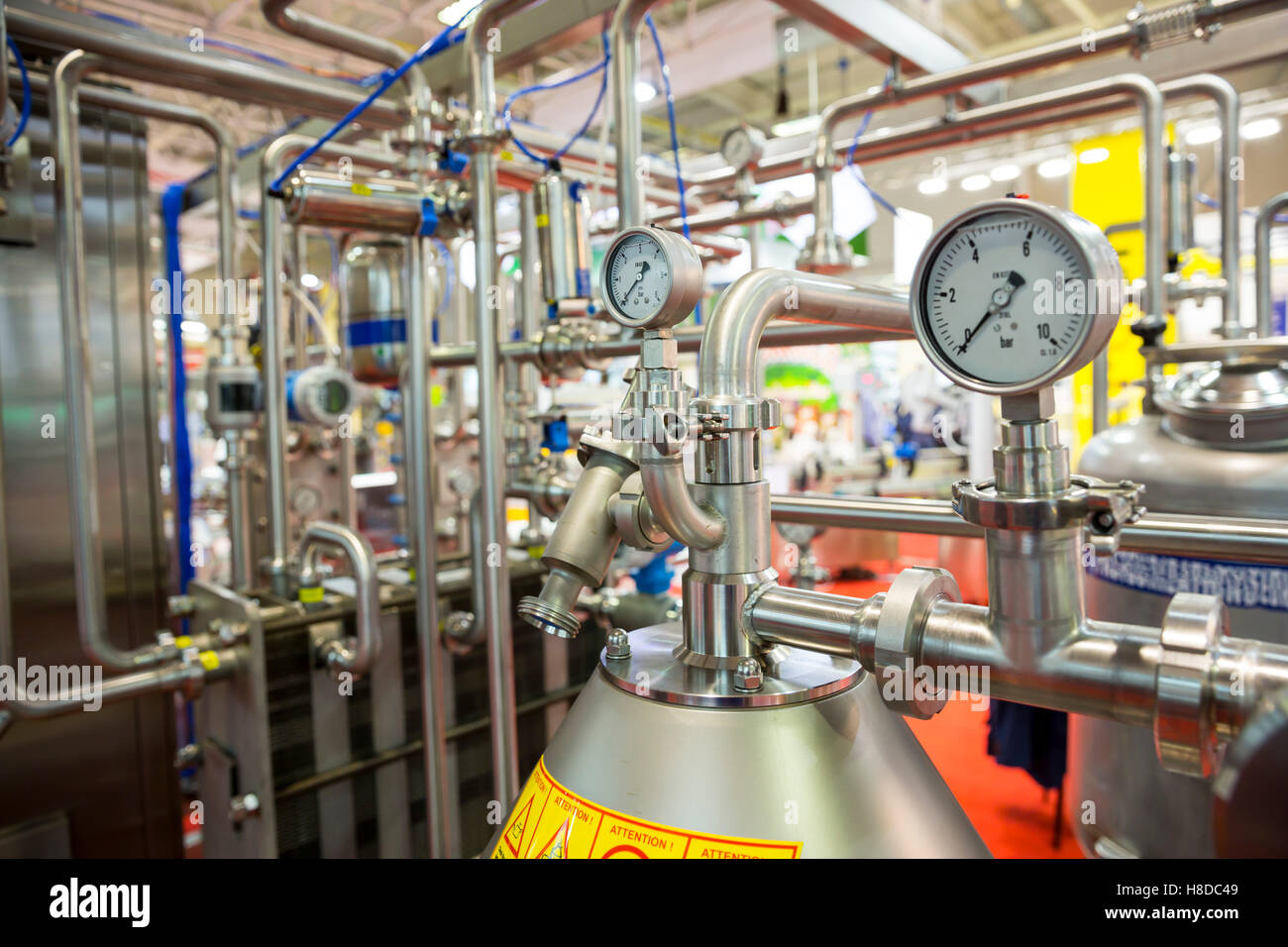 Pasteurisation du lait Banque de photographies et d’images à haute résolution - Alamy