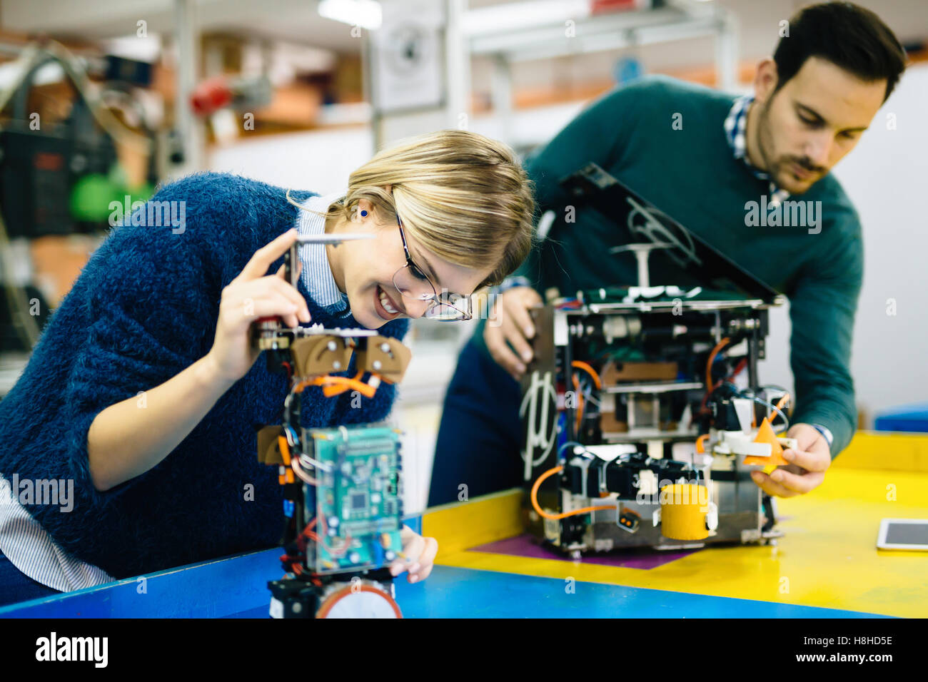 Ingénieur robotique Banque de photographies et d’images à haute ...