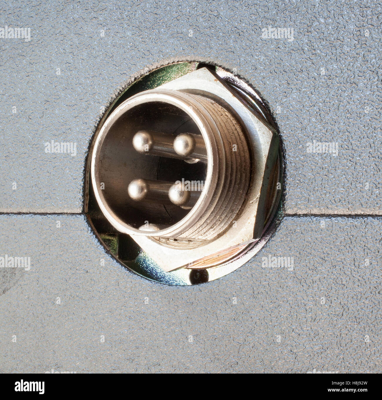 Bouchon qui est utilisé pour connecter un microphone à une radio CB ...