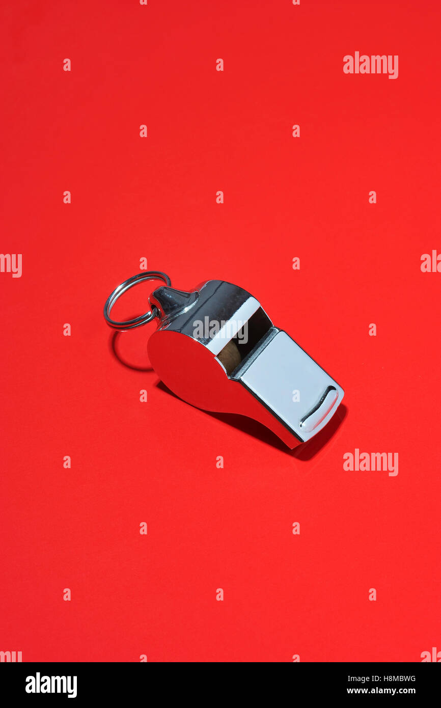 Sifflet fête Banque de photographies et d’images à haute résolution - Alamy