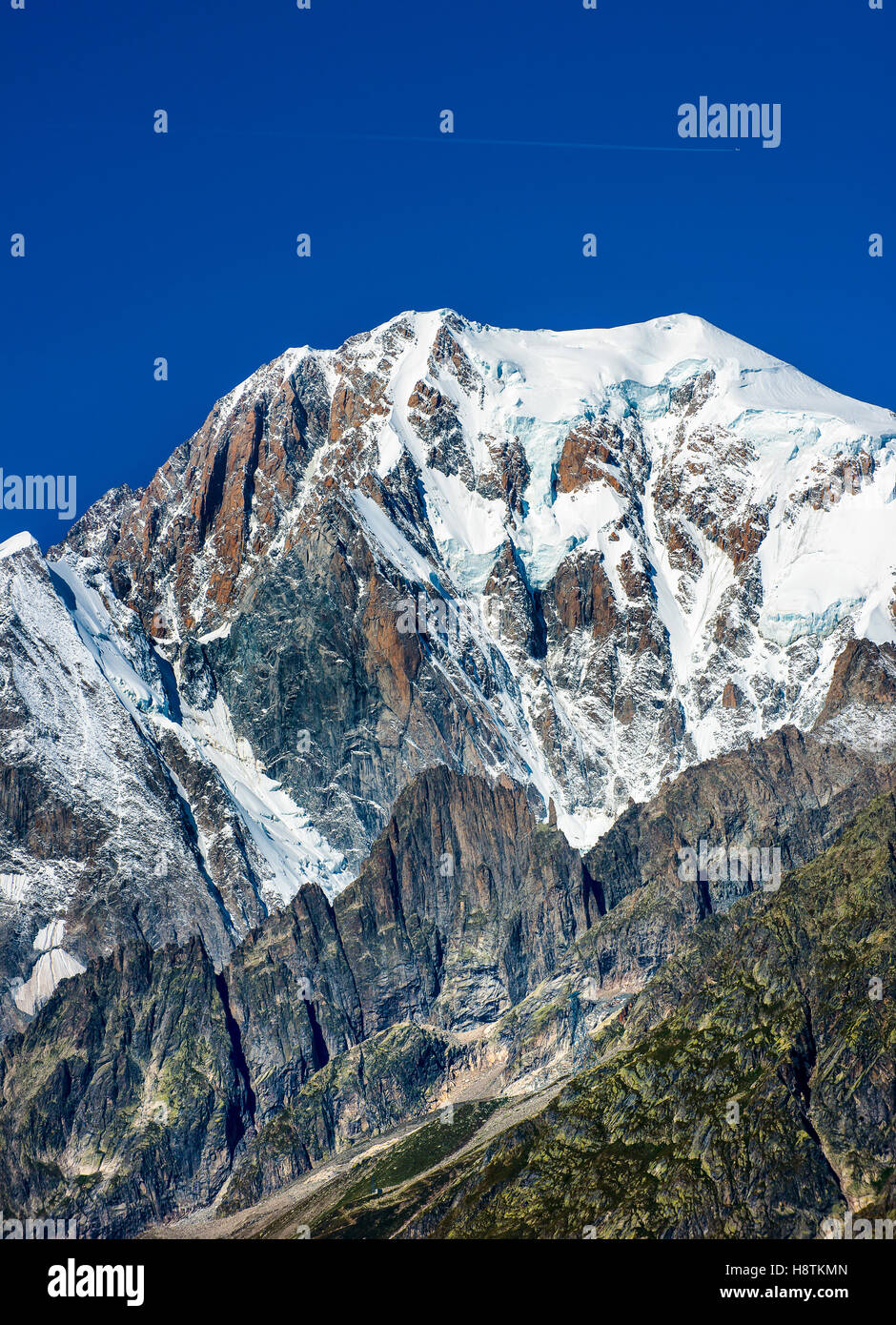 Refuge de walter bonatti Banque de photographies et d’images à haute ...