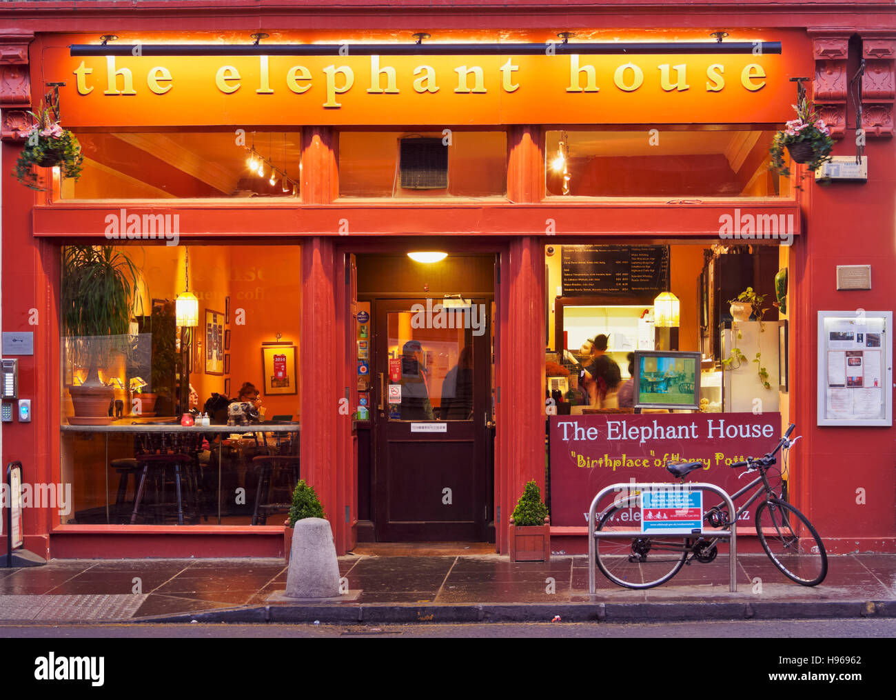 Elephant house edinburgh Banque de photographies et d’images à haute ...