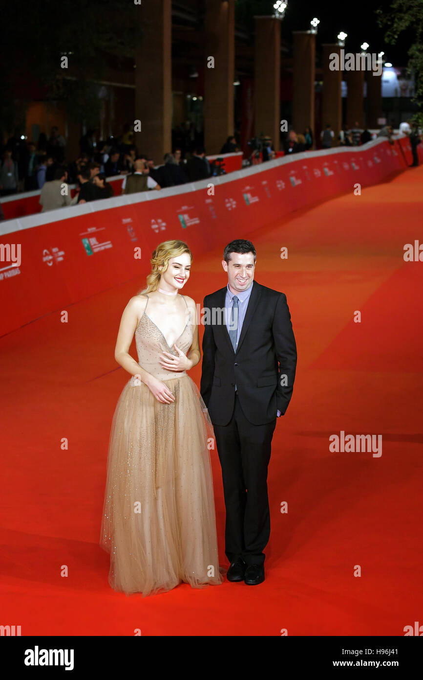 Rome, Italie - 16 octobre 2016 : Le directeur Adam Leon et l'actrice ...