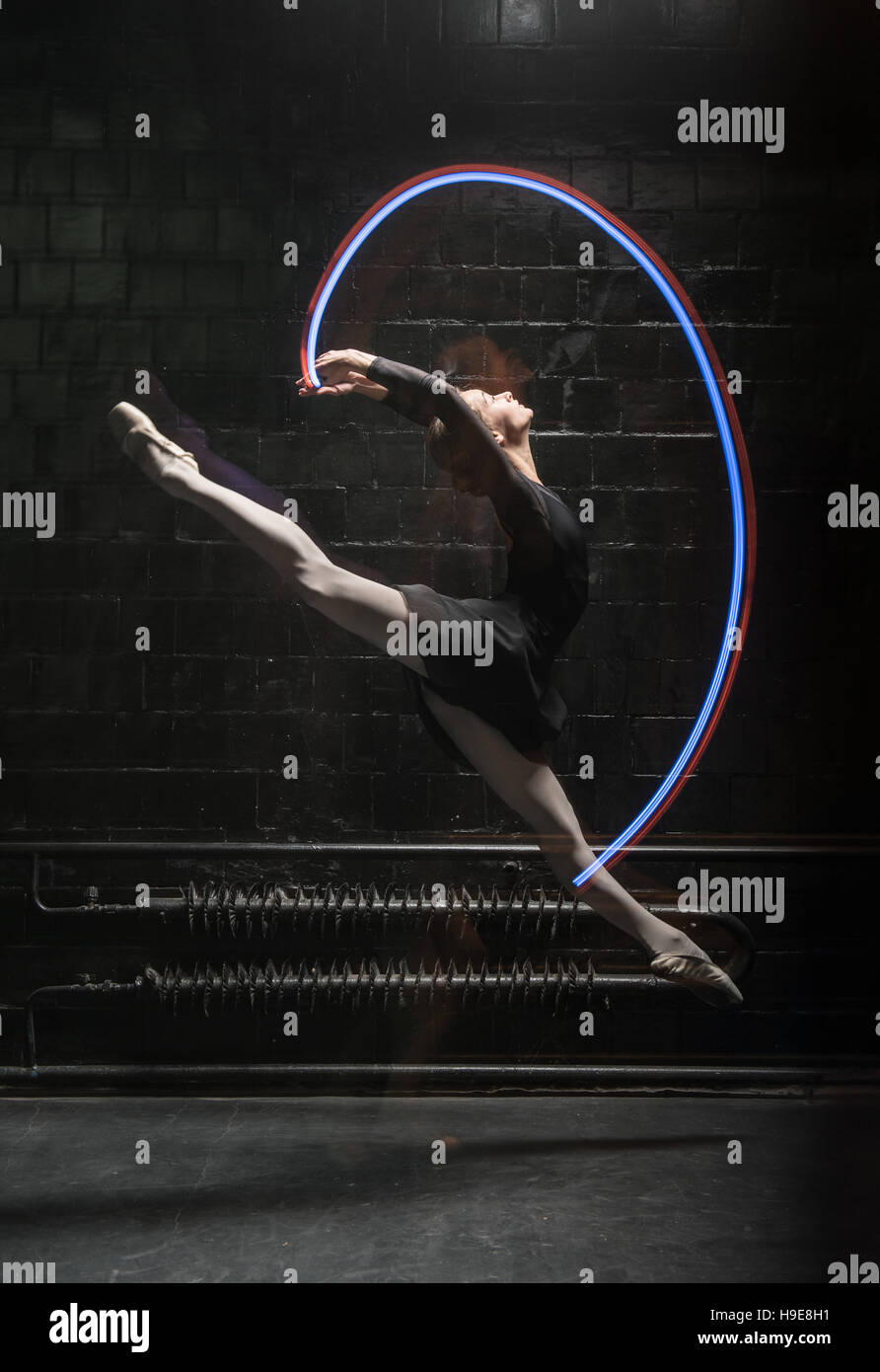 Saut Danseur Banque d'image et photos - Alamy