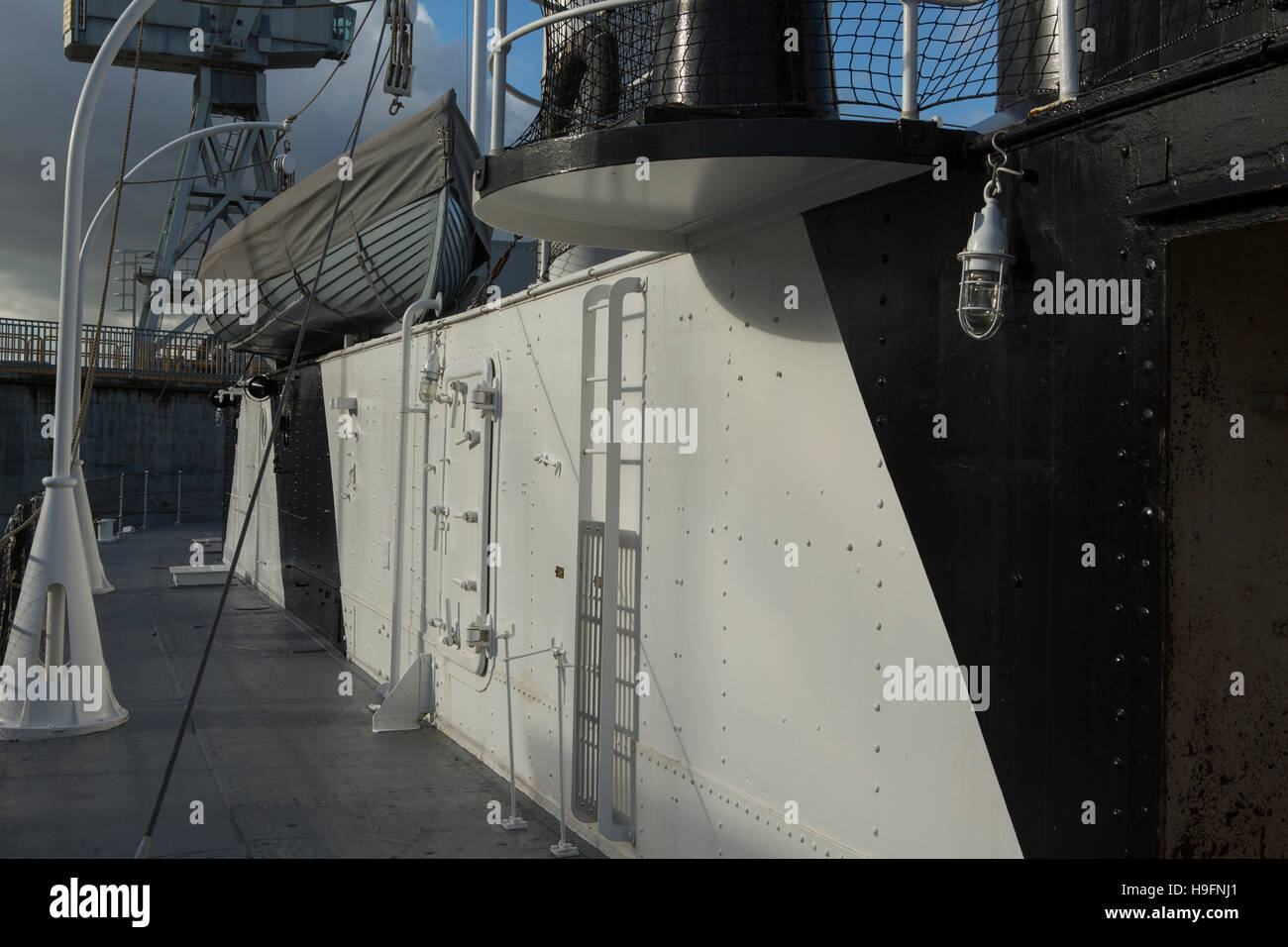 Déchets tribord sur la première guerre mondiale gunboat M33 une classe ...