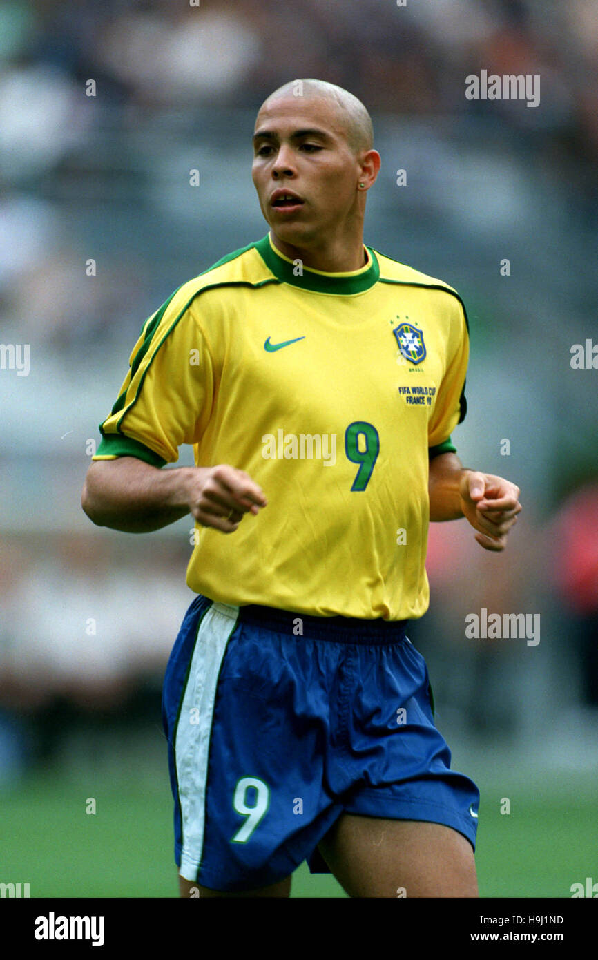 RONALDO BRÉSIL & INTER MILAN 10 Juin 1998 Photo Stock - Alamy