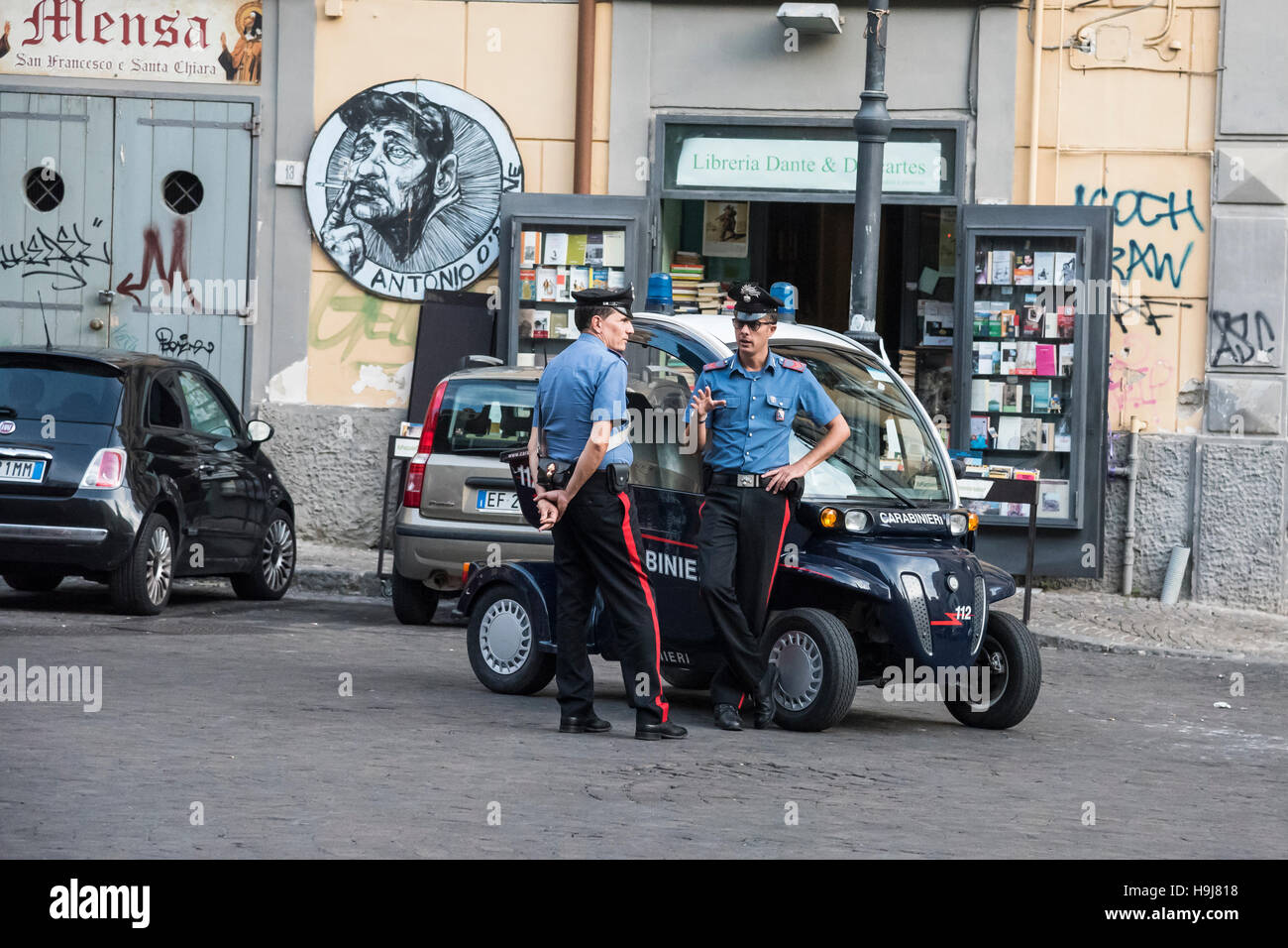 National gendarmerie of italy Banque de photographies et d’images à ...