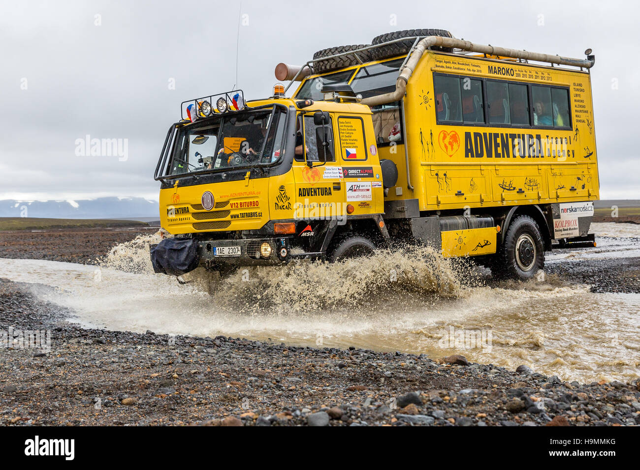 Bus, camion Tatra touristiques, ex-rally dakar camion, Adventura ...