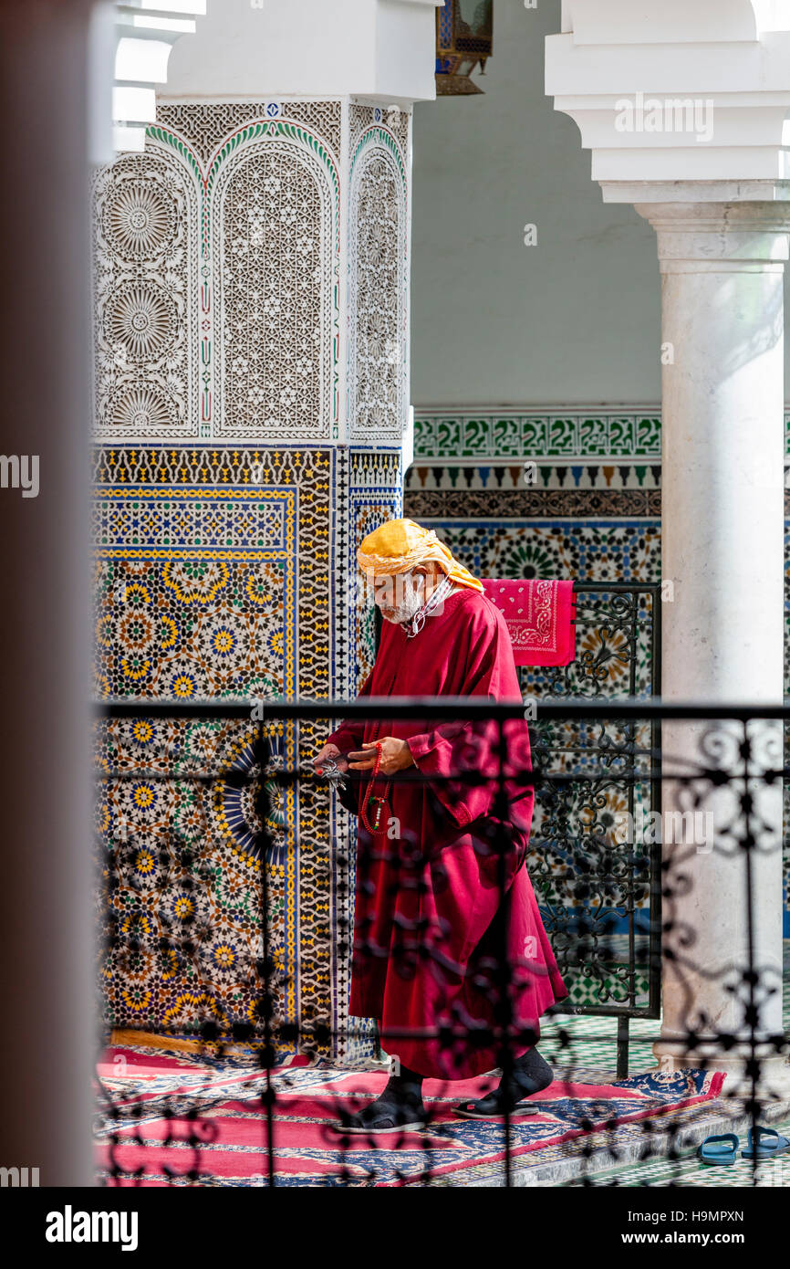 L'intérieur de la zaouïa Moulay Idriss 2 Mosquée et de culte, Fès el ...